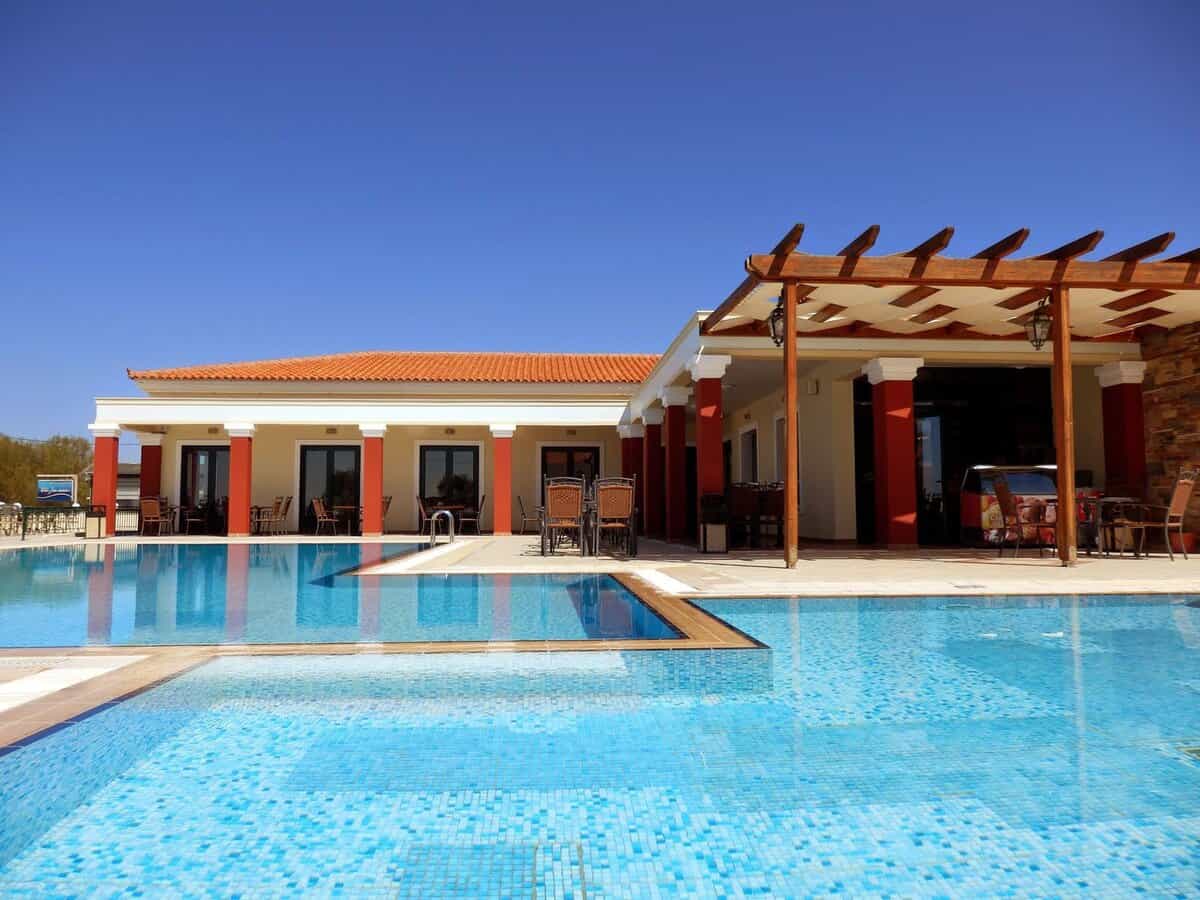 ΚΥΠΑΡΙΣΣΙΑ MESSINA RESORT 3* ΑΠΟ 141€ ALL INCLUSIVE - TravelBug